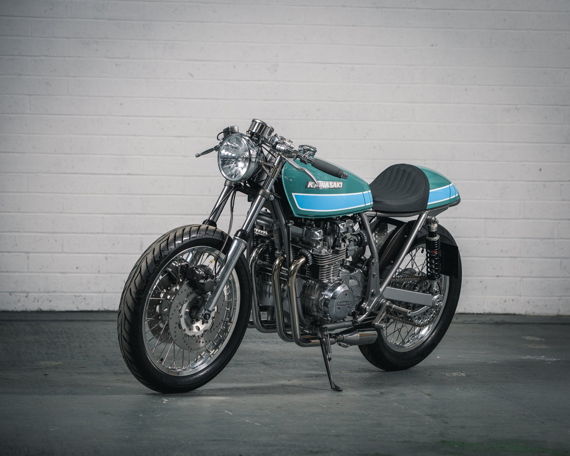Kawasaki Z650 Cafe - Autozcraze