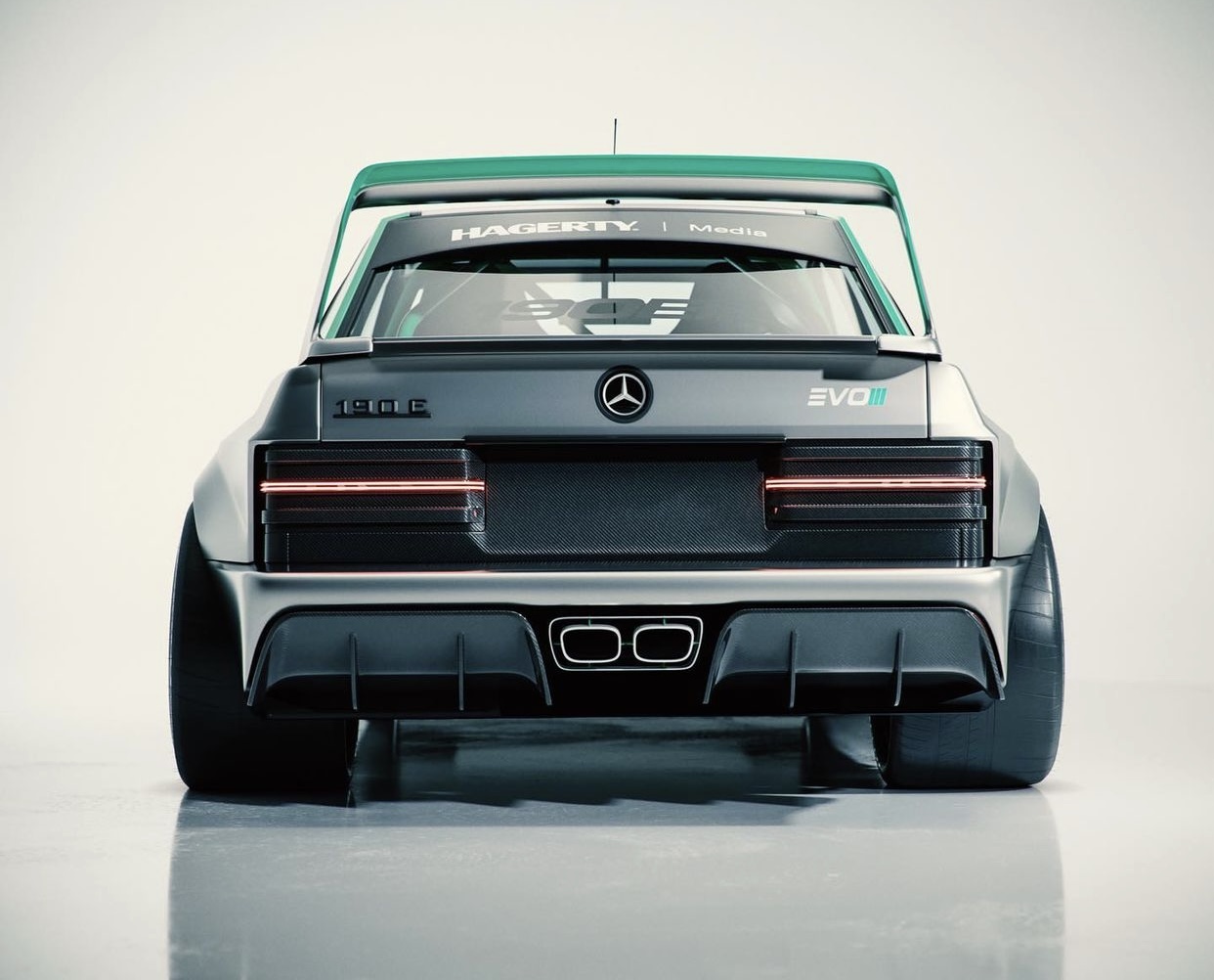 Mercedes 190 Evo II Restomod - Autozcraze